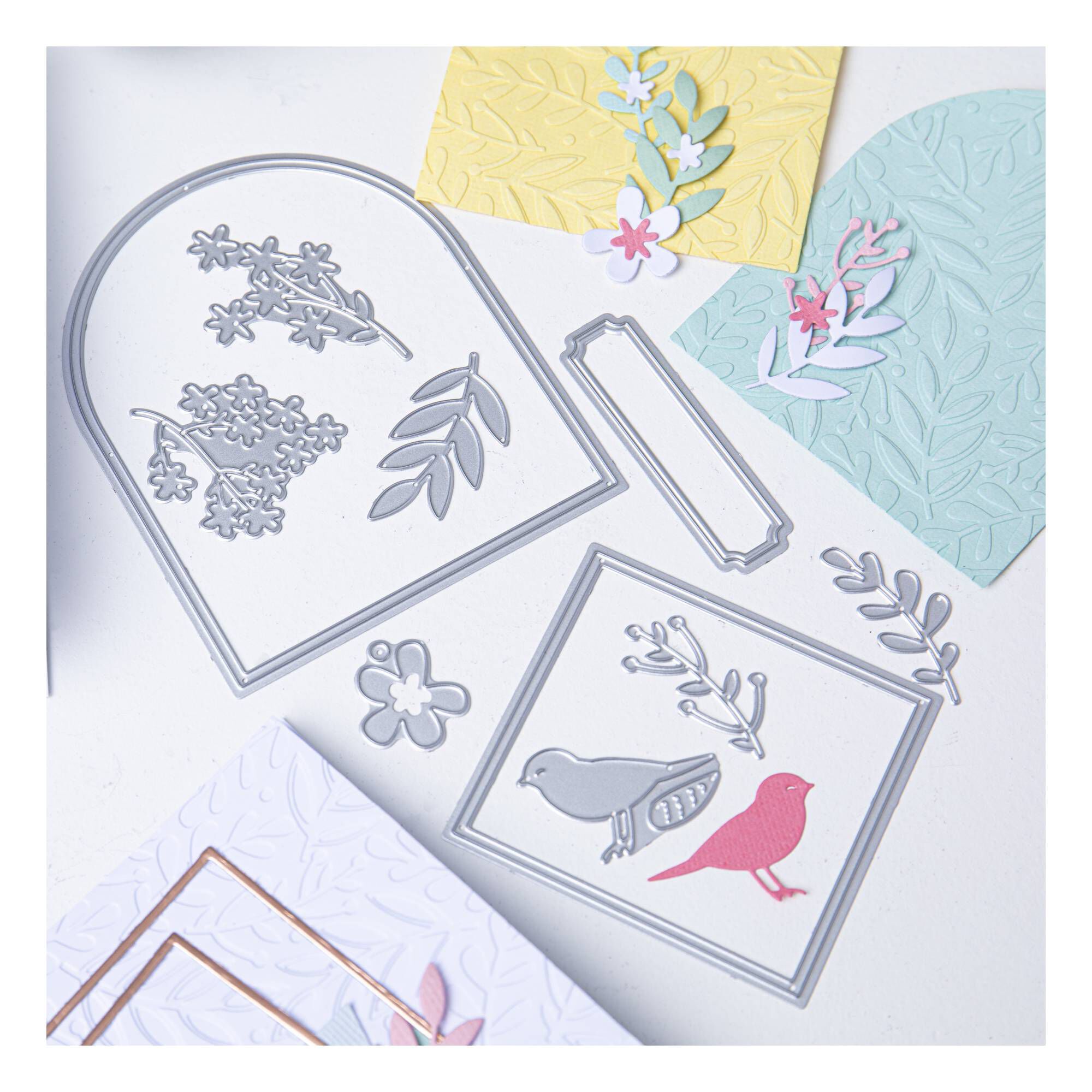 Sizzix Big Shot Starter Kit | Hobbycraft