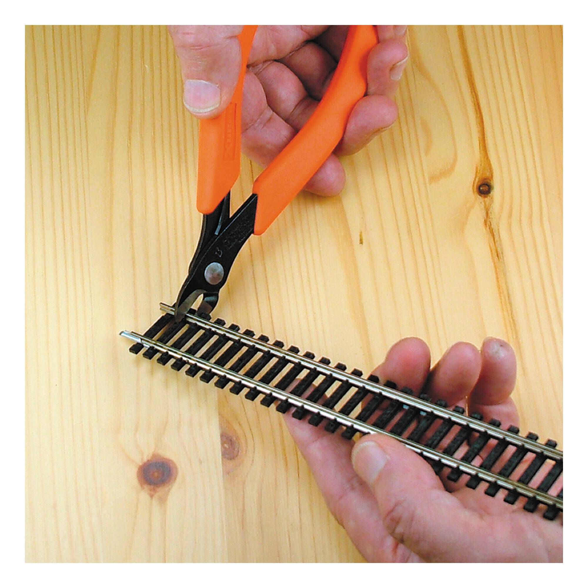 Modelcraft Track Cutter | Hobbycraft