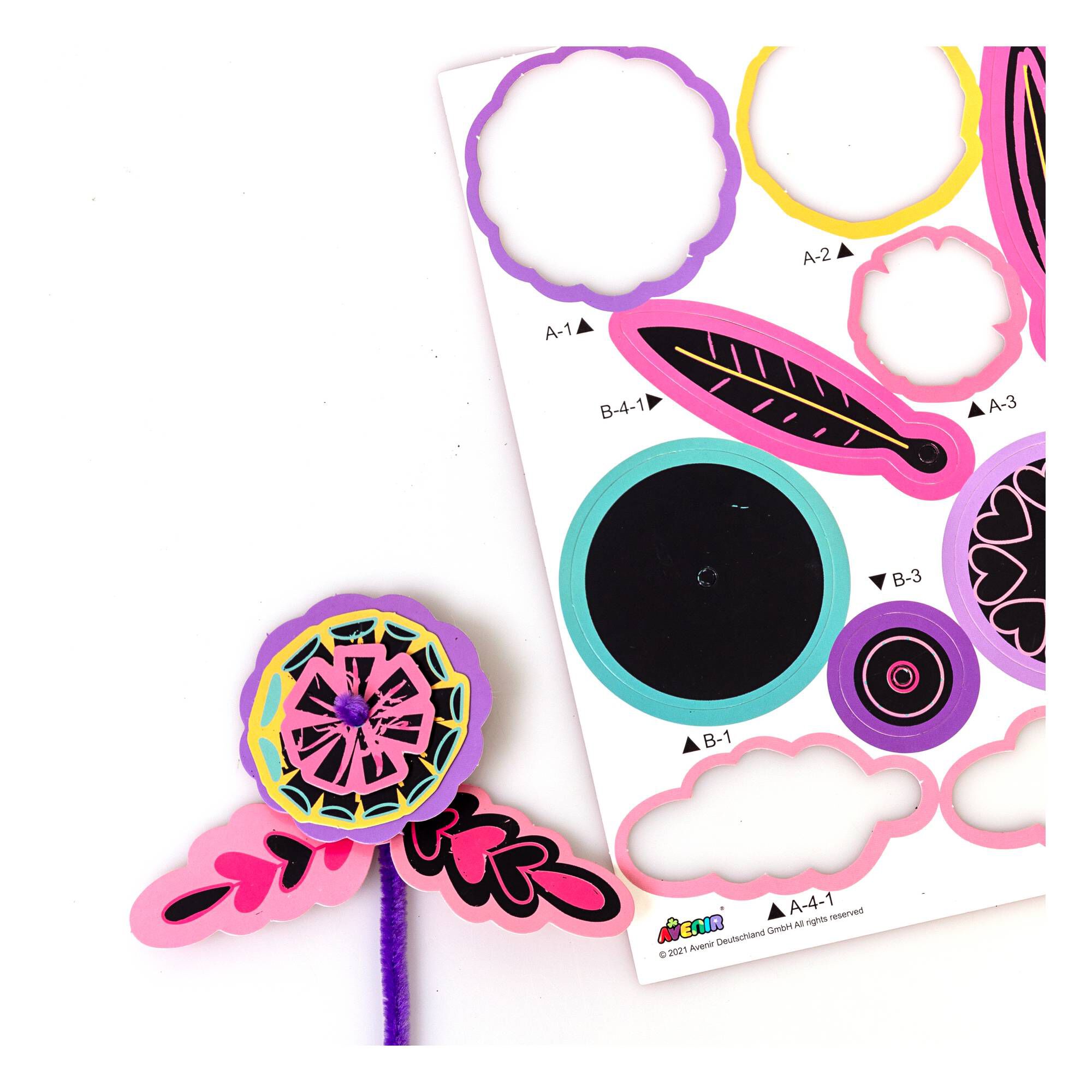 Scratch Flower Bouquet Kit | Hobbycraft