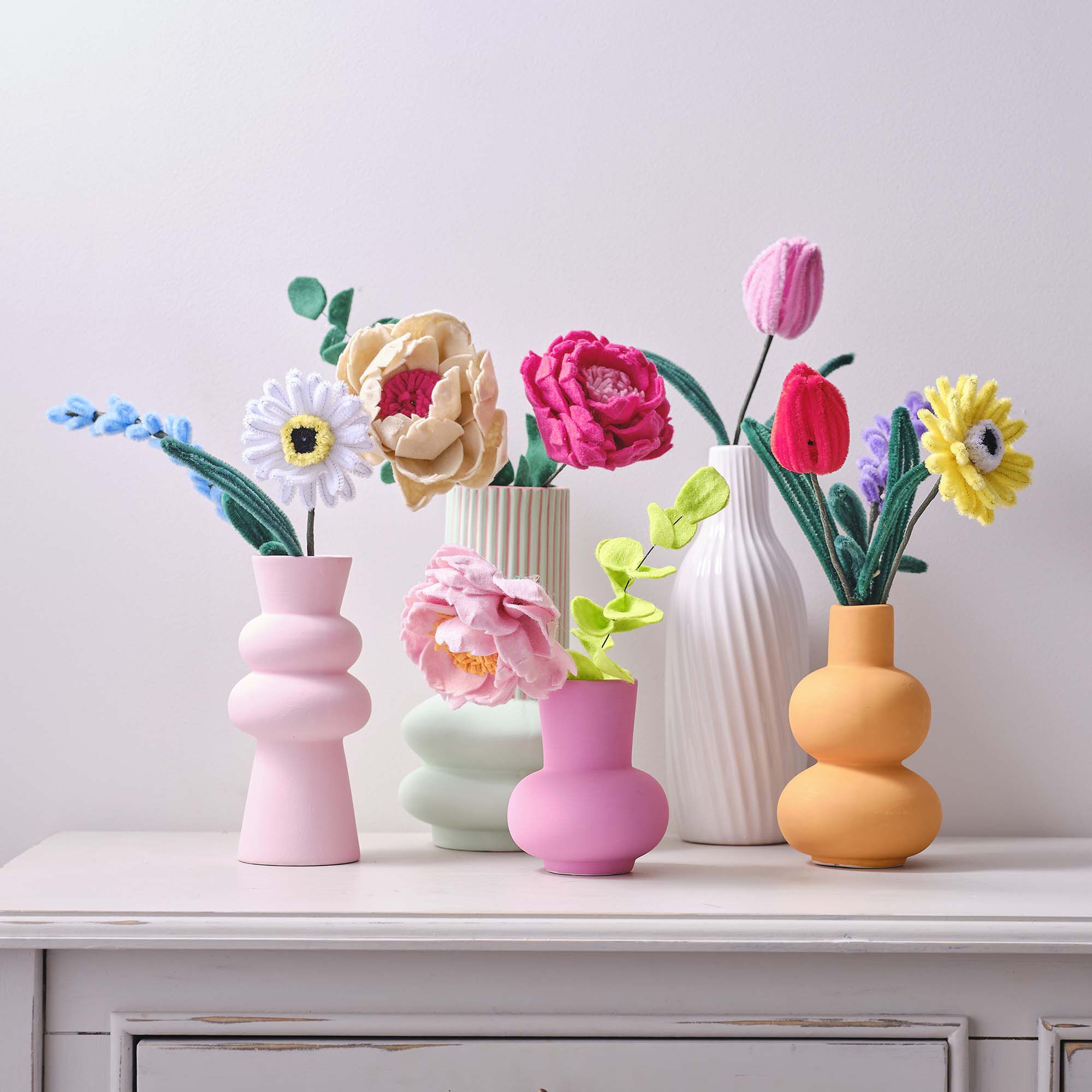 How to Make Pipe Cleaner and Felt Flowers