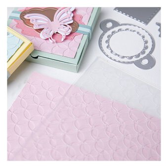 Sizzix Big Shot Plus Starter Kit | Hobbycraft