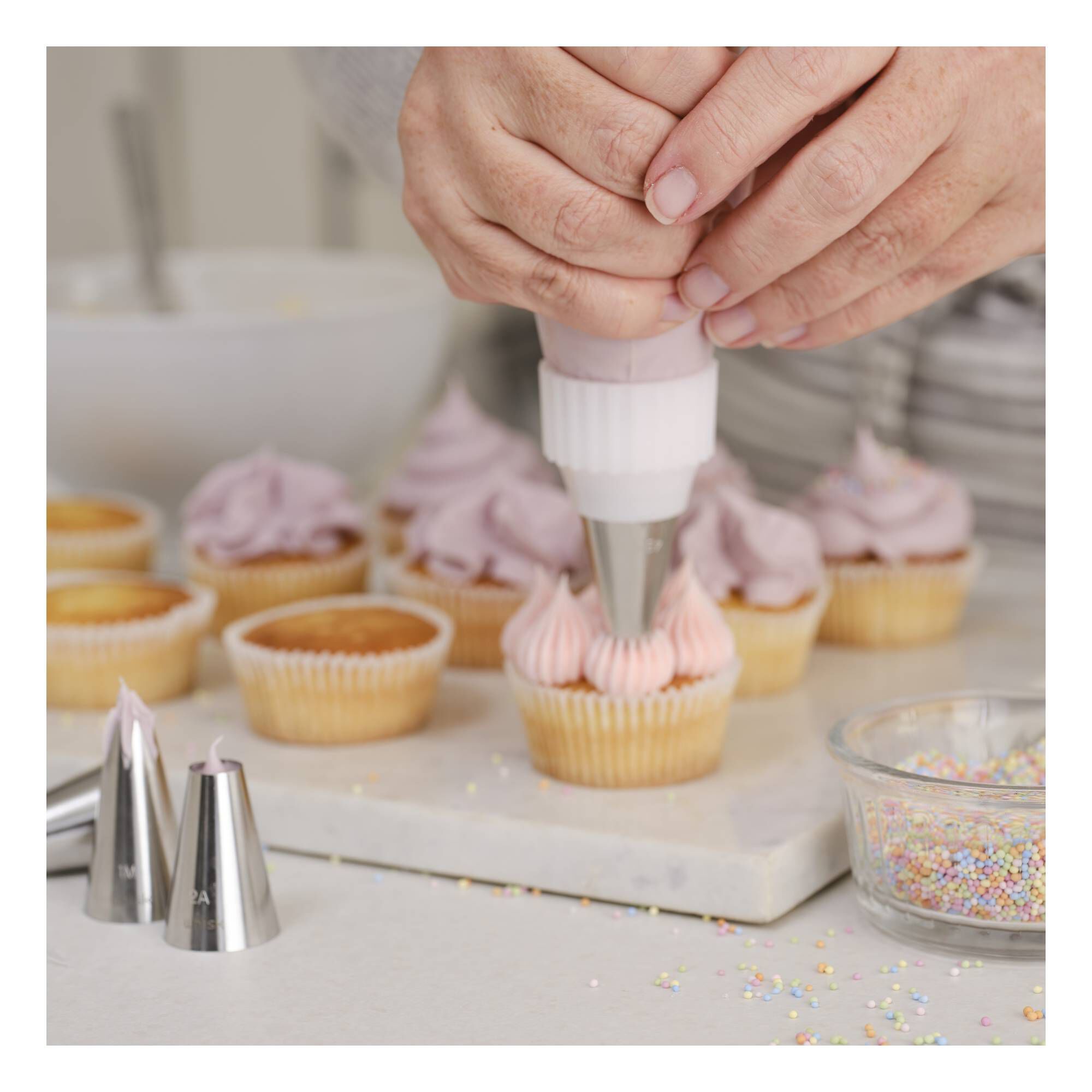 Whisk Large Coupler | Hobbycraft