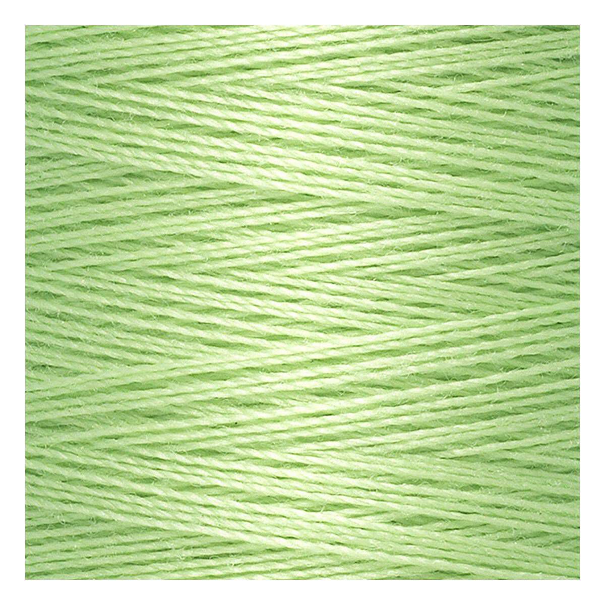 Gutermann Green Sew All Thread 250m (152) | Hobbycraft