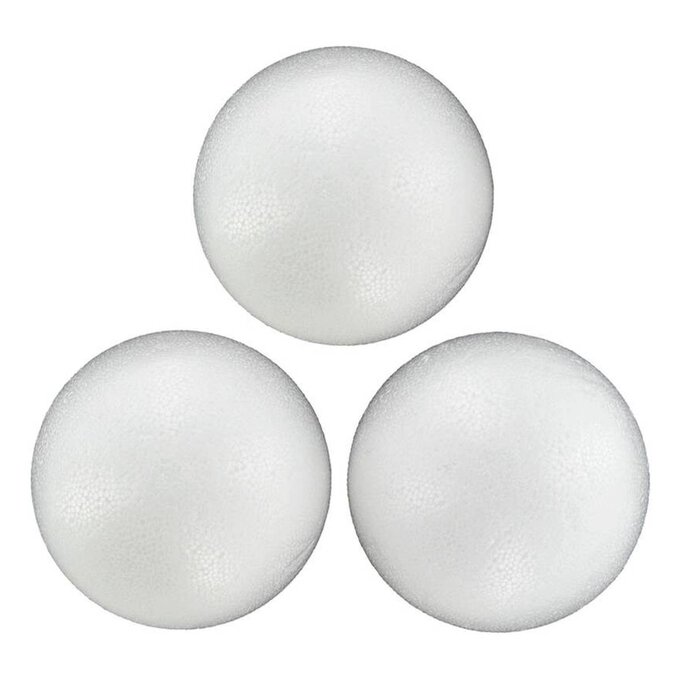 How to Make a Crochet Robin Wreath | Hobbycraft