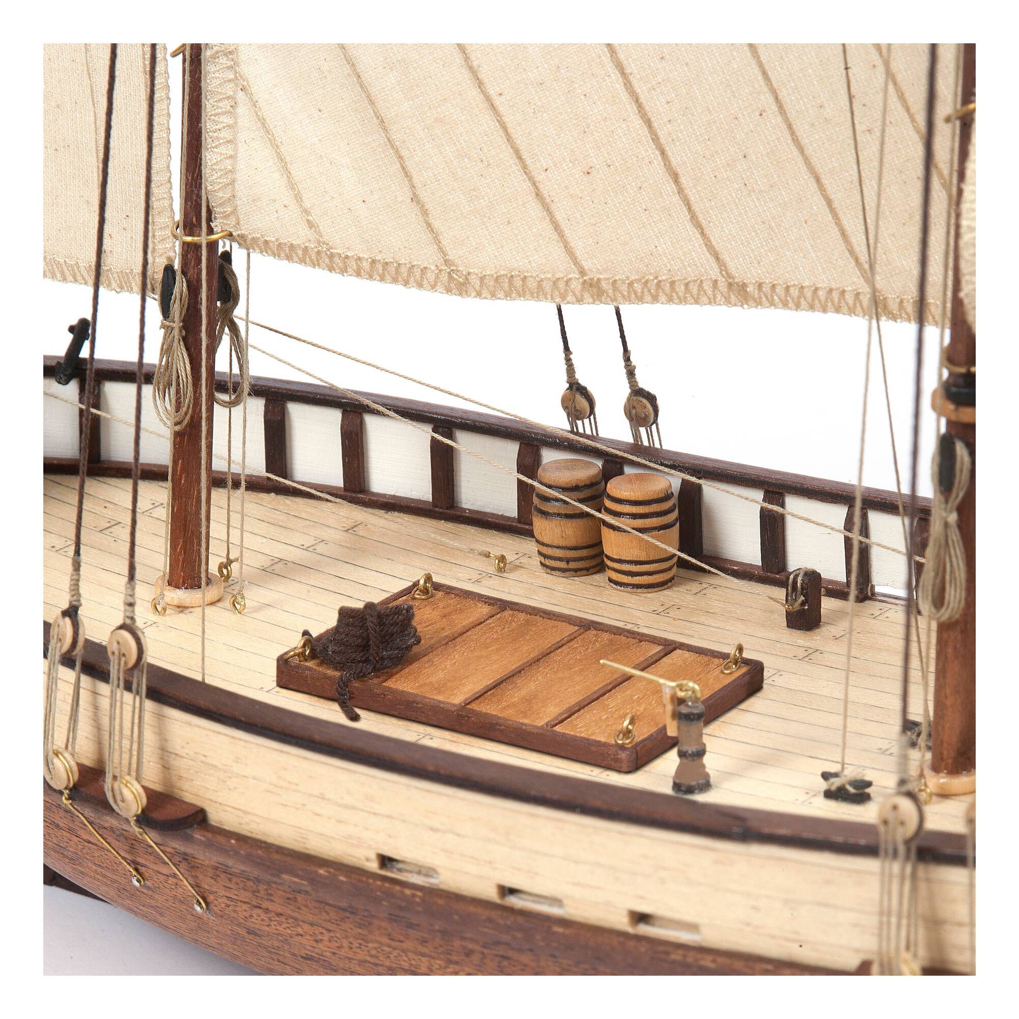 OcCre Polaris Wooden Model Kit Starter Pack 1:50 | Hobbycraft