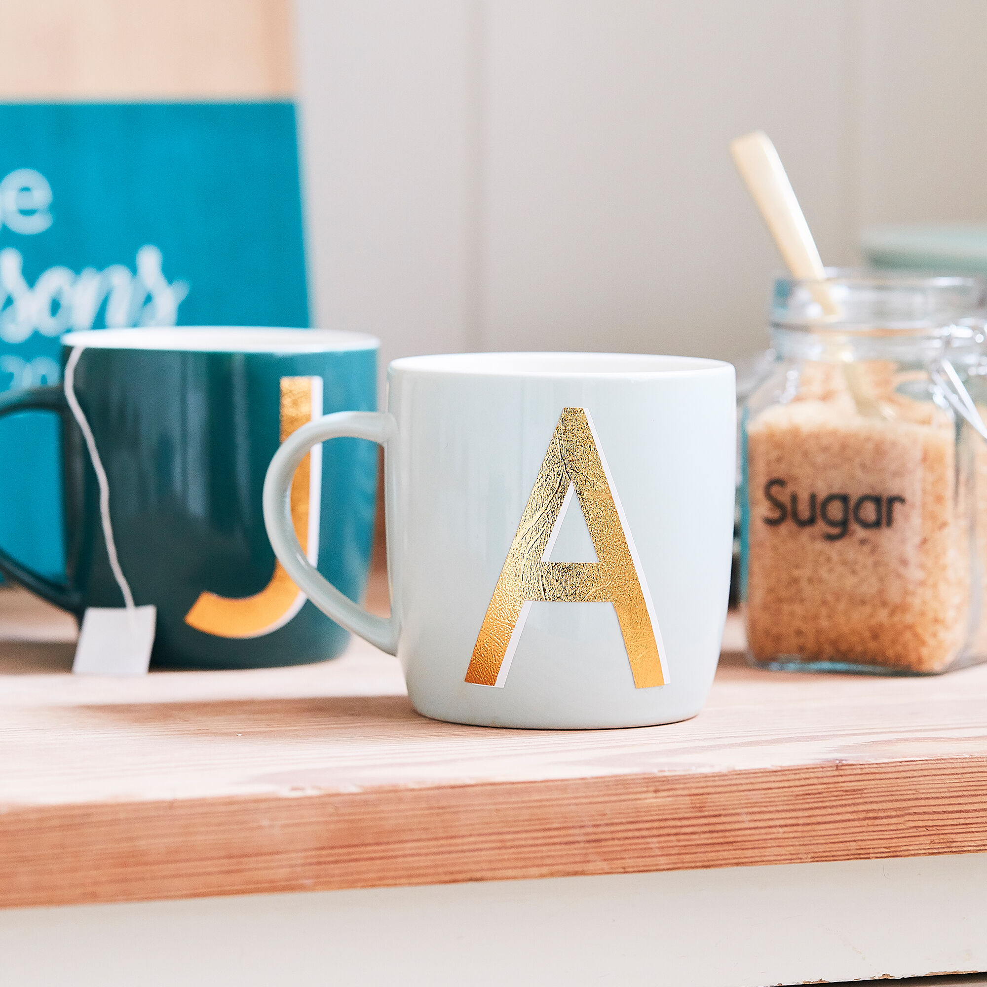 Cricut: How to Make a Personalised Letter Mug | Hobbycraft