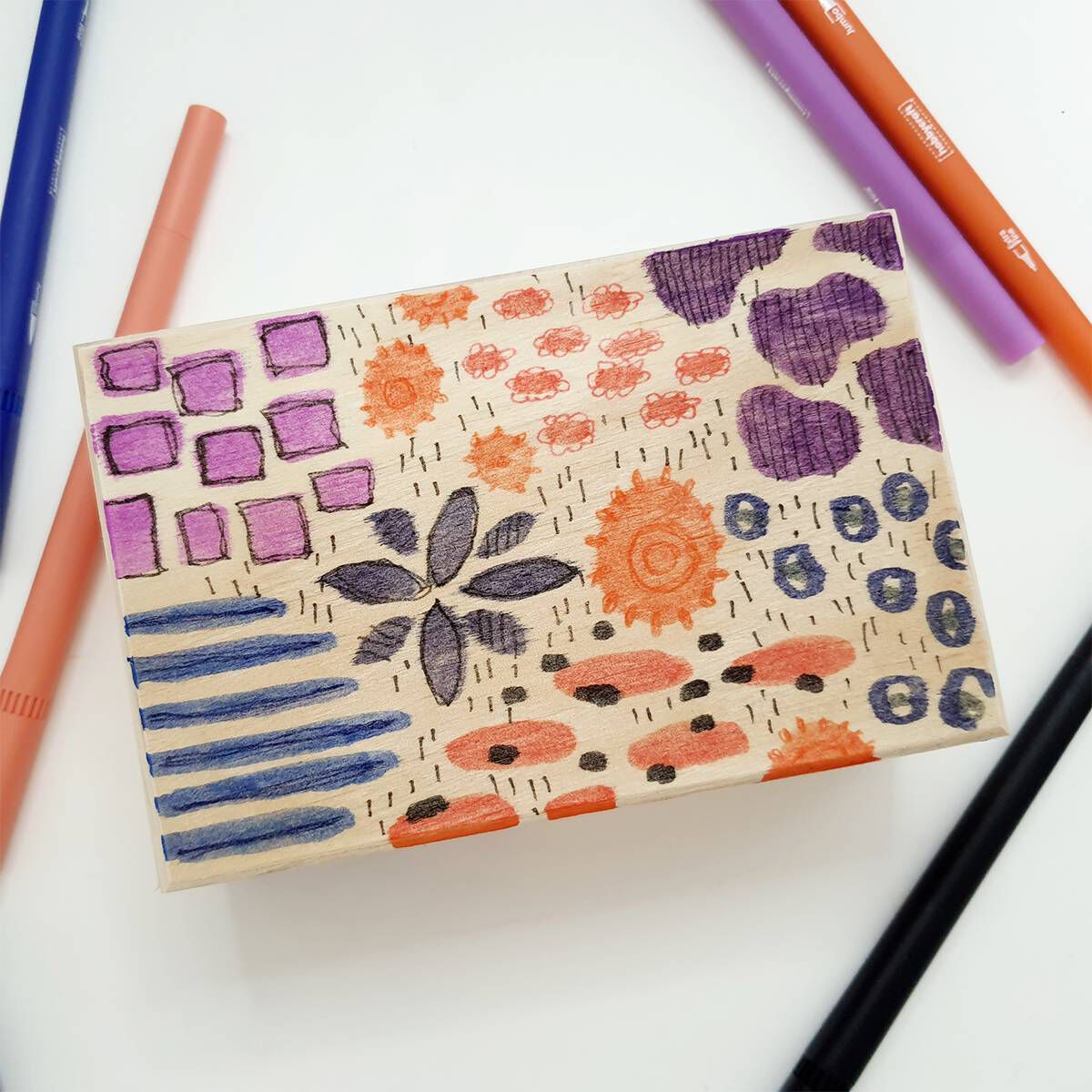 Dual Tip Brush Markers 12 Pack | Hobbycraft
