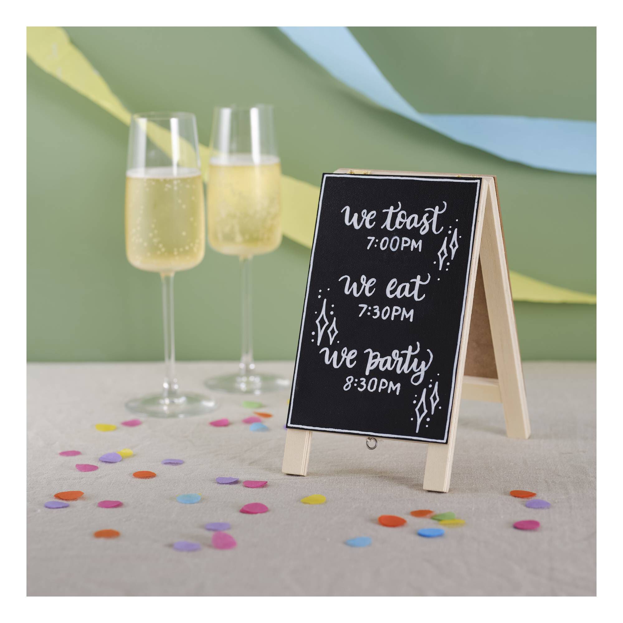 Double-Sided Wooden Chalkboard 21cm x 12cm | Hobbycraft