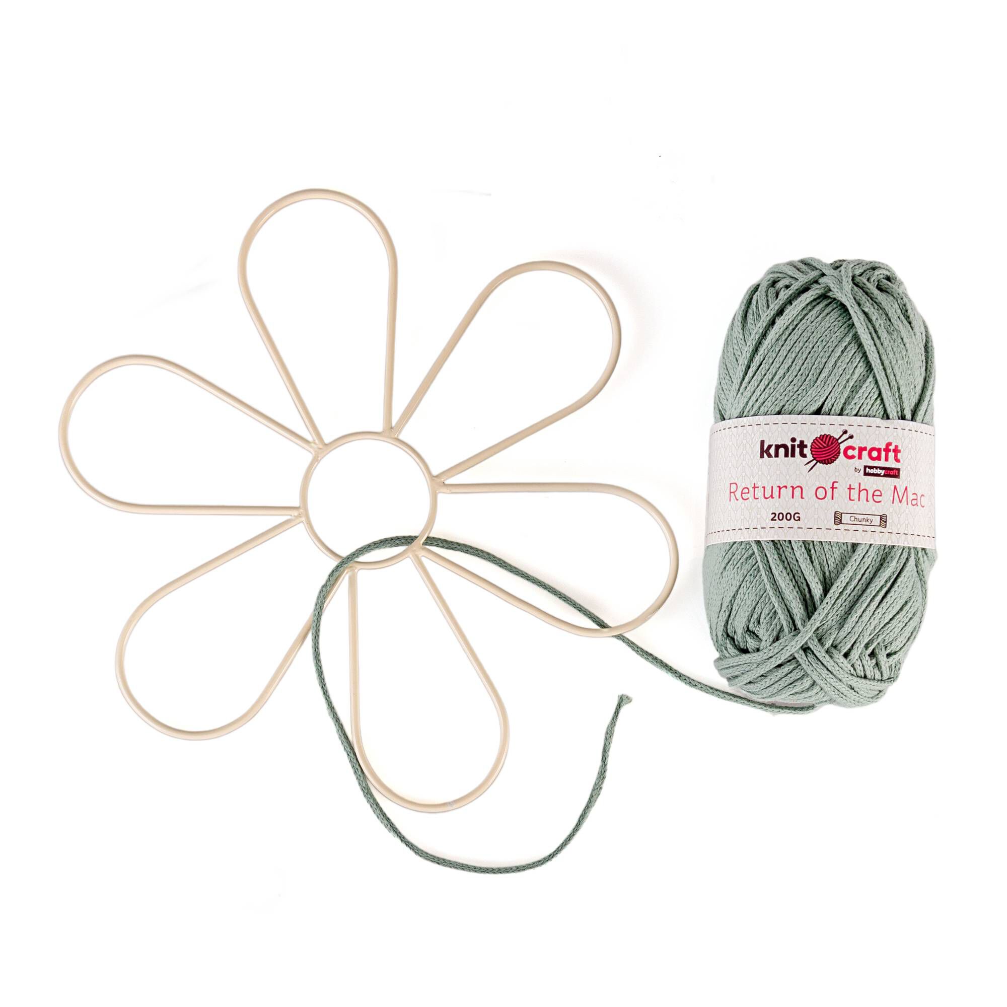 Macramé Metal Flower Frame 25cm | Hobbycraft