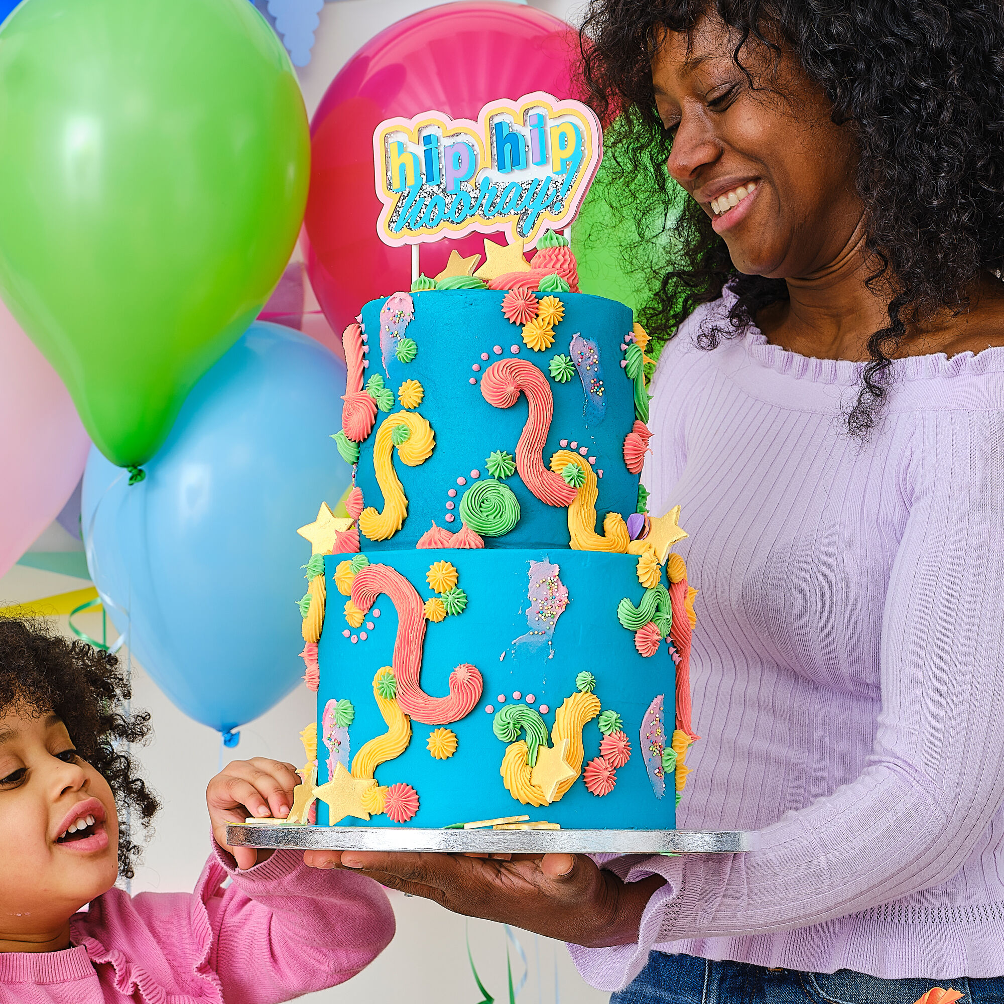How to Make a Celebration Cake | Hobbycraft