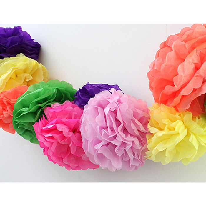 How to Make Tissue Paper Pom Poms | Hobbycraft