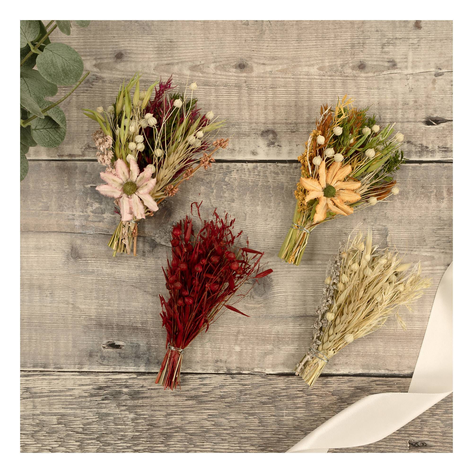 Natural Dried Buttonhole 14cm | Hobbycraft
