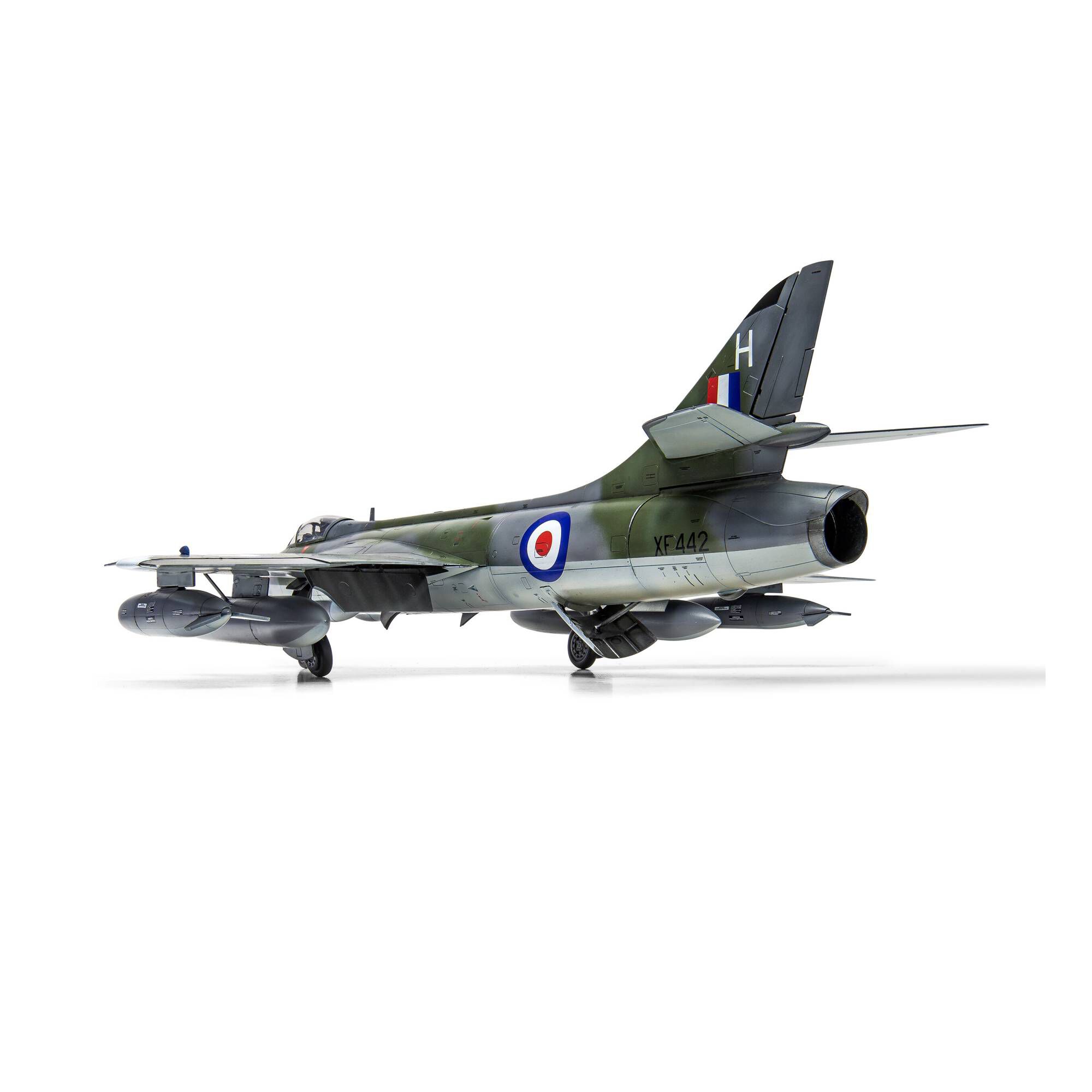Airfix Hawker Hunter FGA.9/FR.10/GA.11 Model Kit 1:48 | Hobbycraft