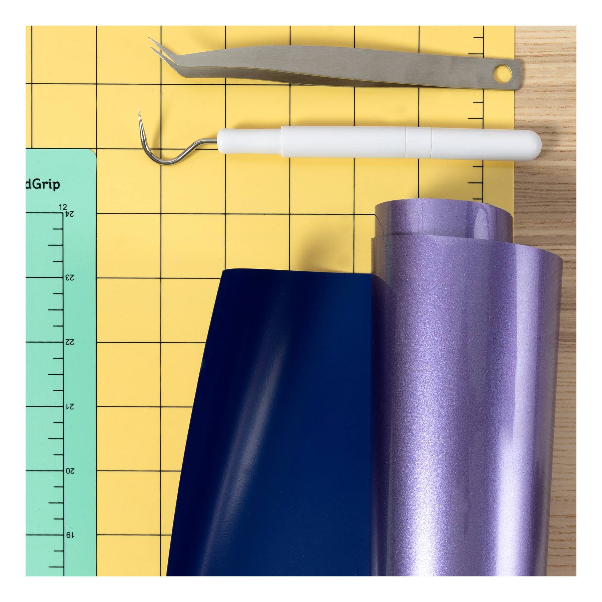 Siser Purple Easyweed Electric Heat Transfer Vinyl 30cm x 50cm | Hobbycraft