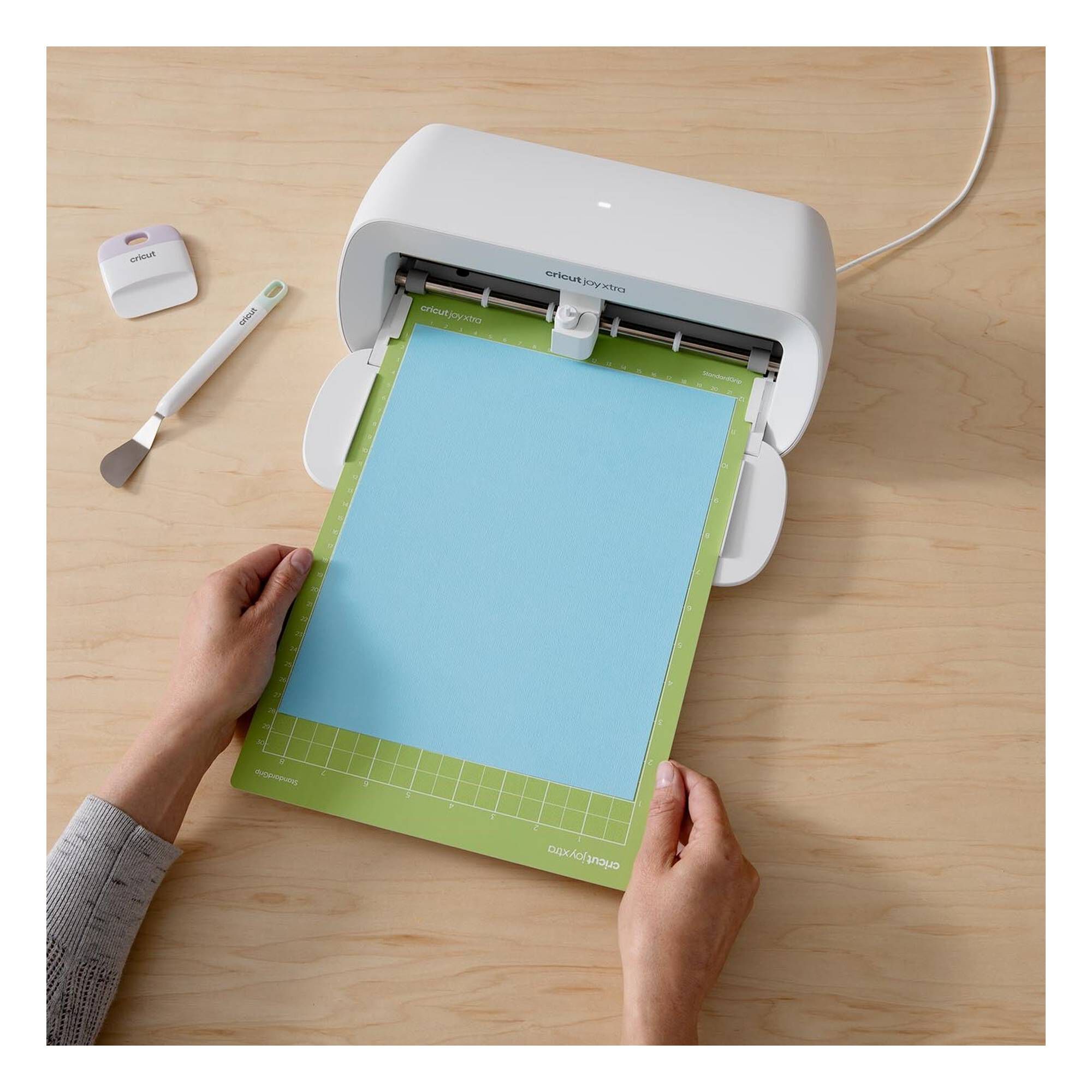 Cricut Joy Xtra Standard Grip Mat 8.5 x 12 Inches | Hobbycraft