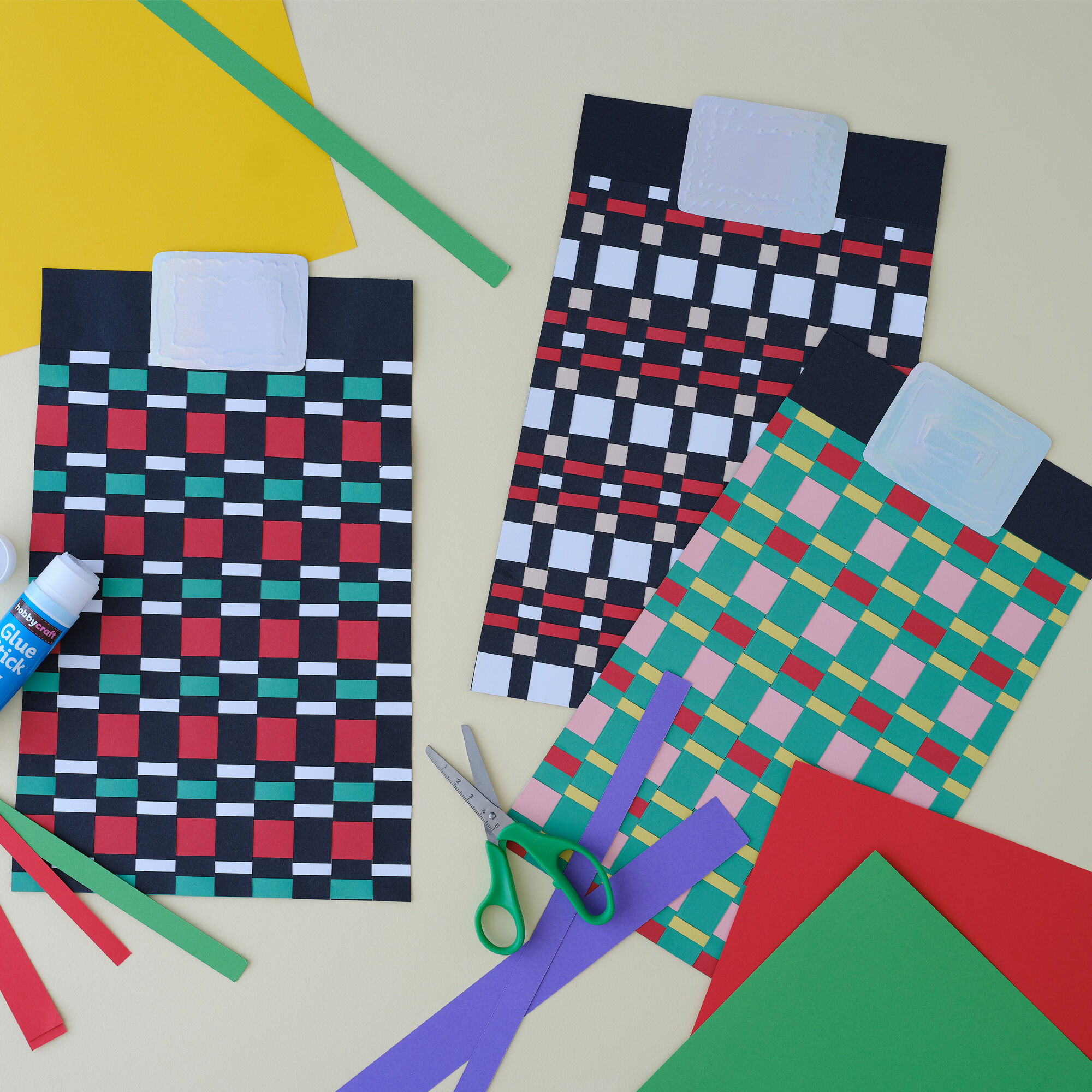 How to Make Paper Woven Tartan | Hobbycraft