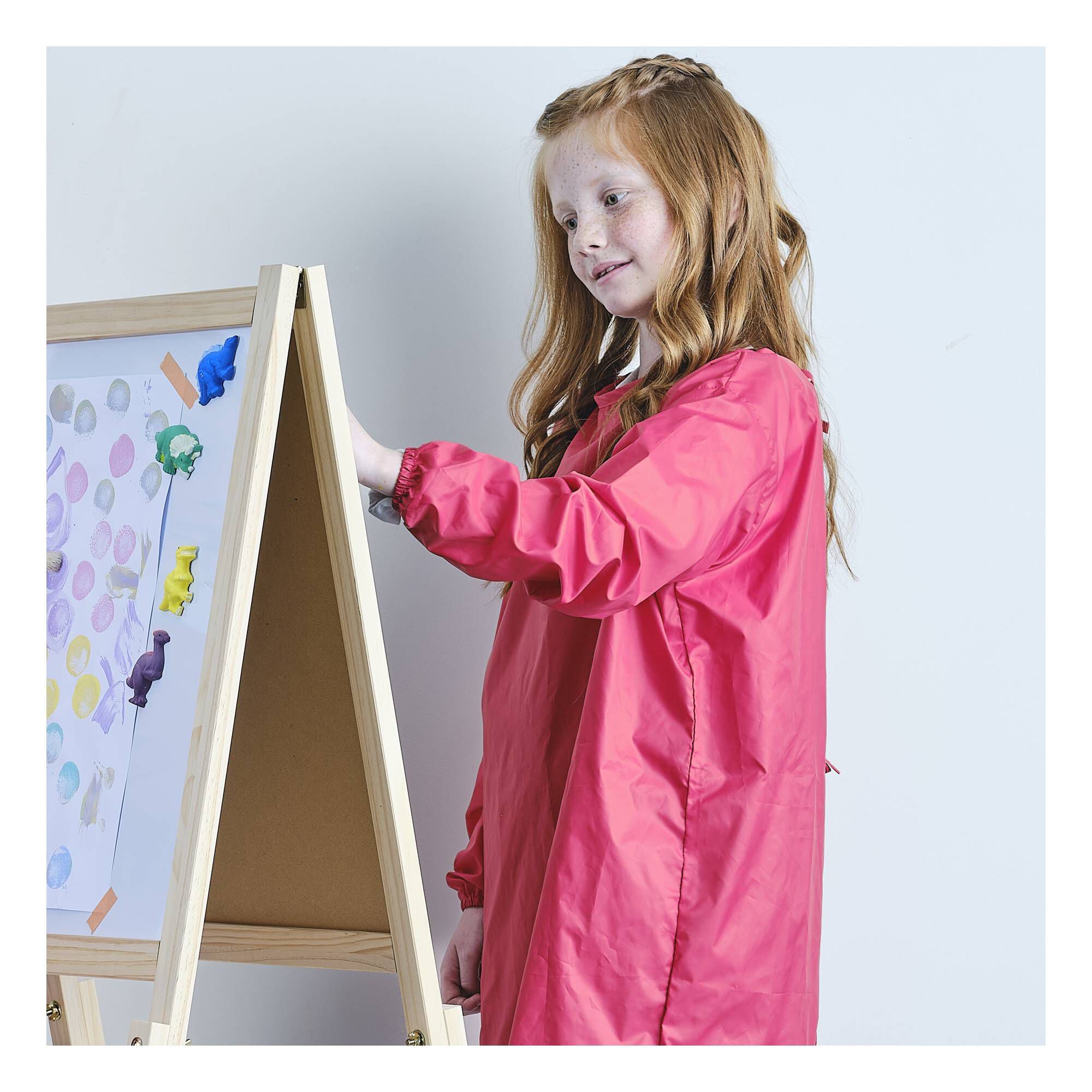 Large Red Kids’ Apron | Hobbycraft