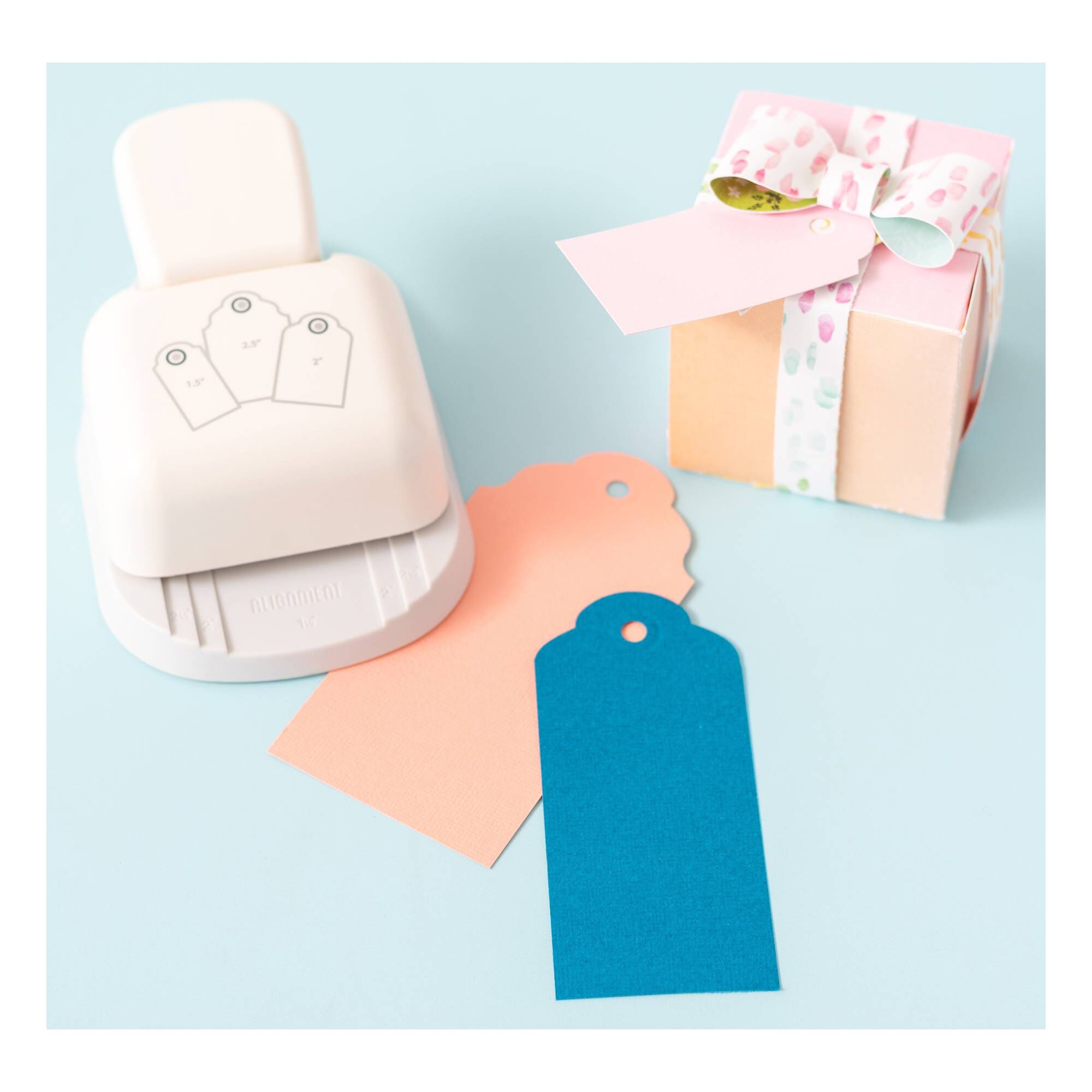 We R Makers 3-in-1 Rounded Tag Punch | Hobbycraft