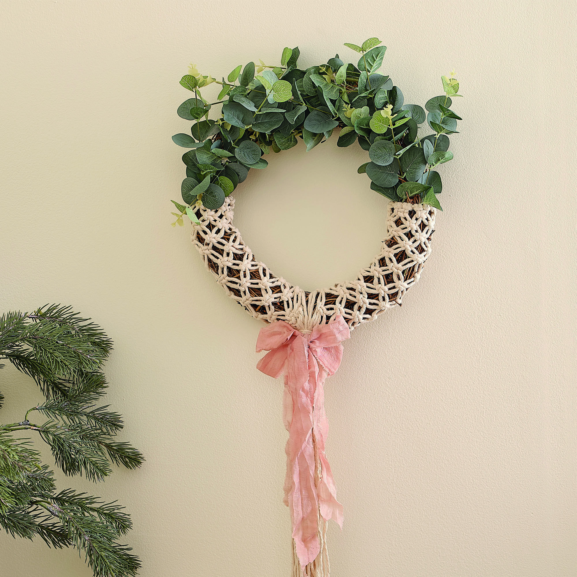 How to Make a Macrame Wreath