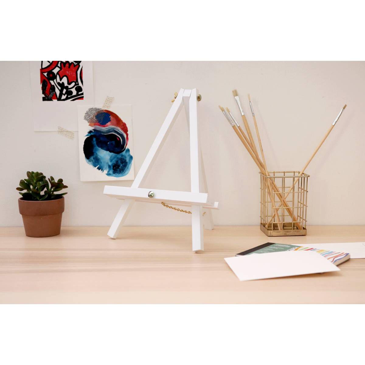 White Mini Tripod Table Easel 24 x 20 x 30cm | Hobbycraft