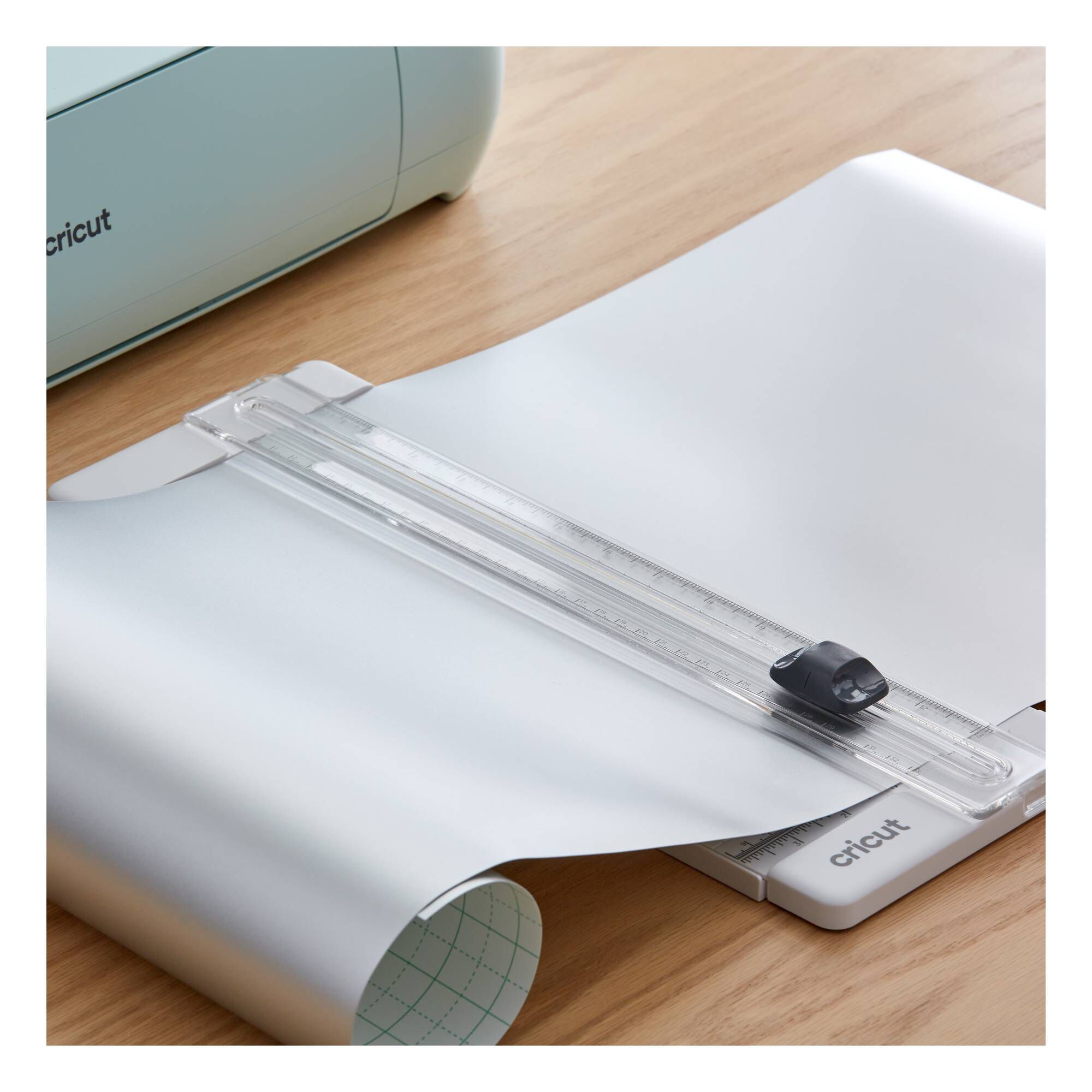 Cricut Portable Trimmer 13 Inches | Hobbycraft