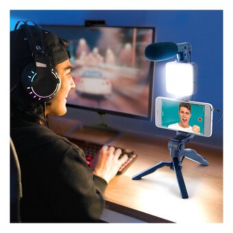 Studio Creator Podcast and Vlogging Kit | Hobbycraft