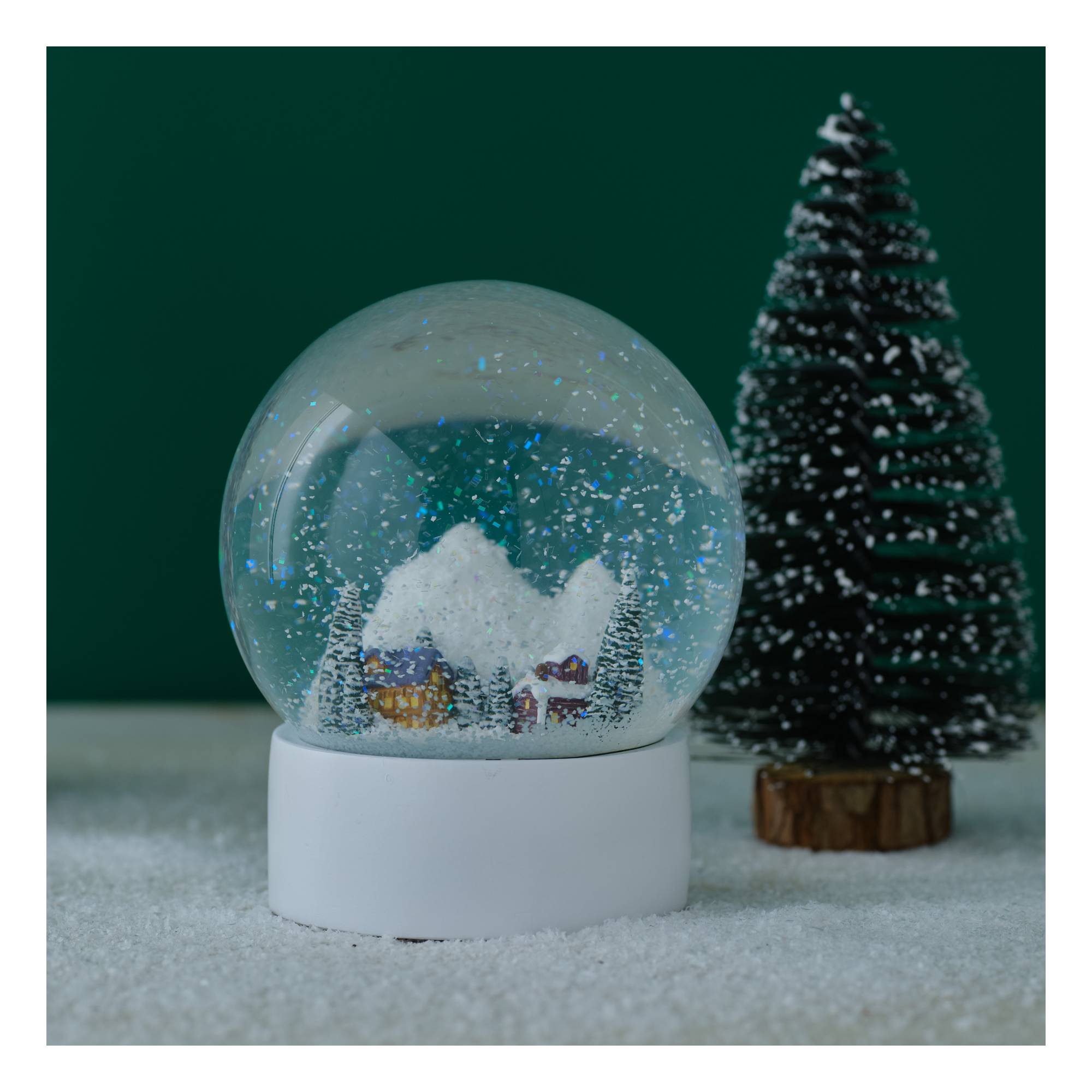 Christmas Village Snow Globe | Hobbycraft