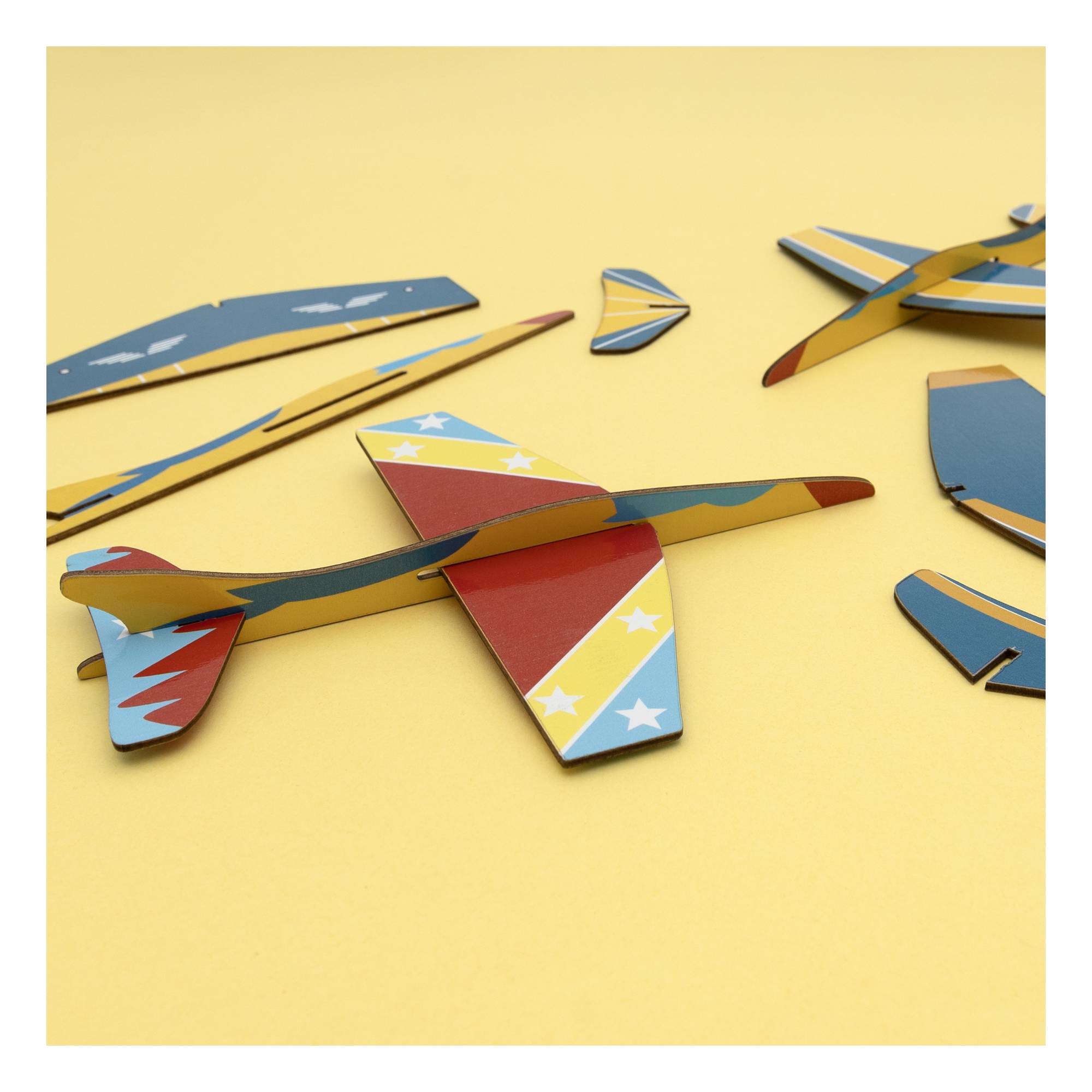 Aeroplane Glider Kit 4 Pack | Hobbycraft