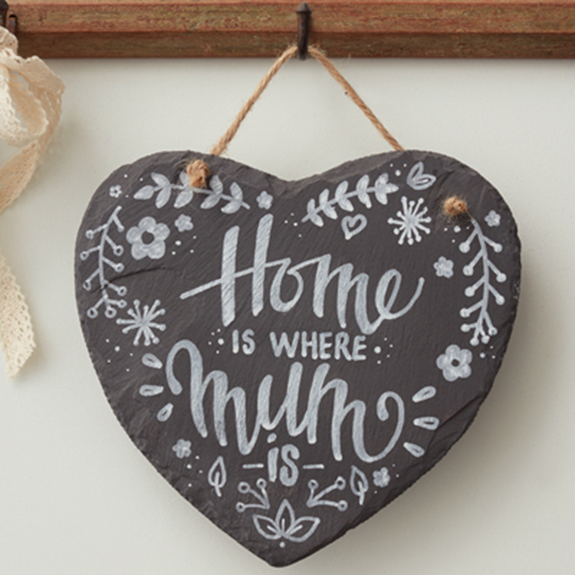 How to Make a Calligraphy Chalkboard Heart | Hobbycraft