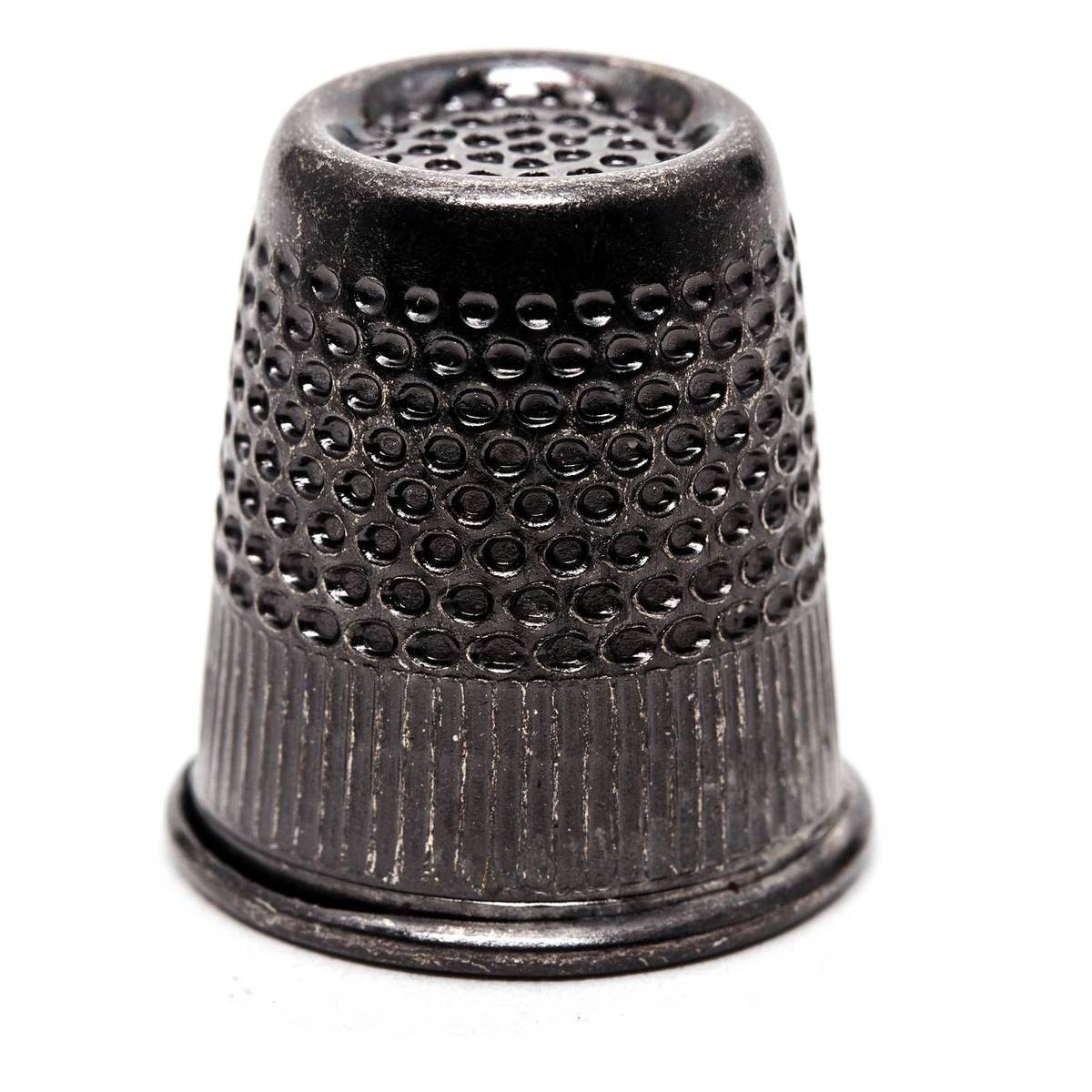 Hemline Gold Large Thimble | Hobbycraft