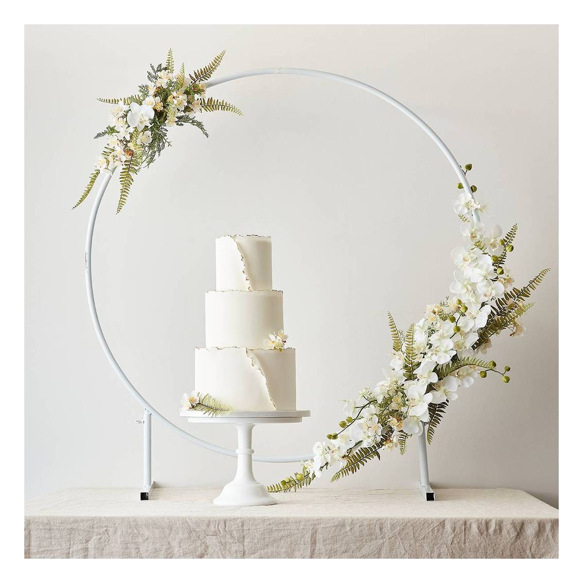 White Round Arch Frame 1m | Hobbycraft