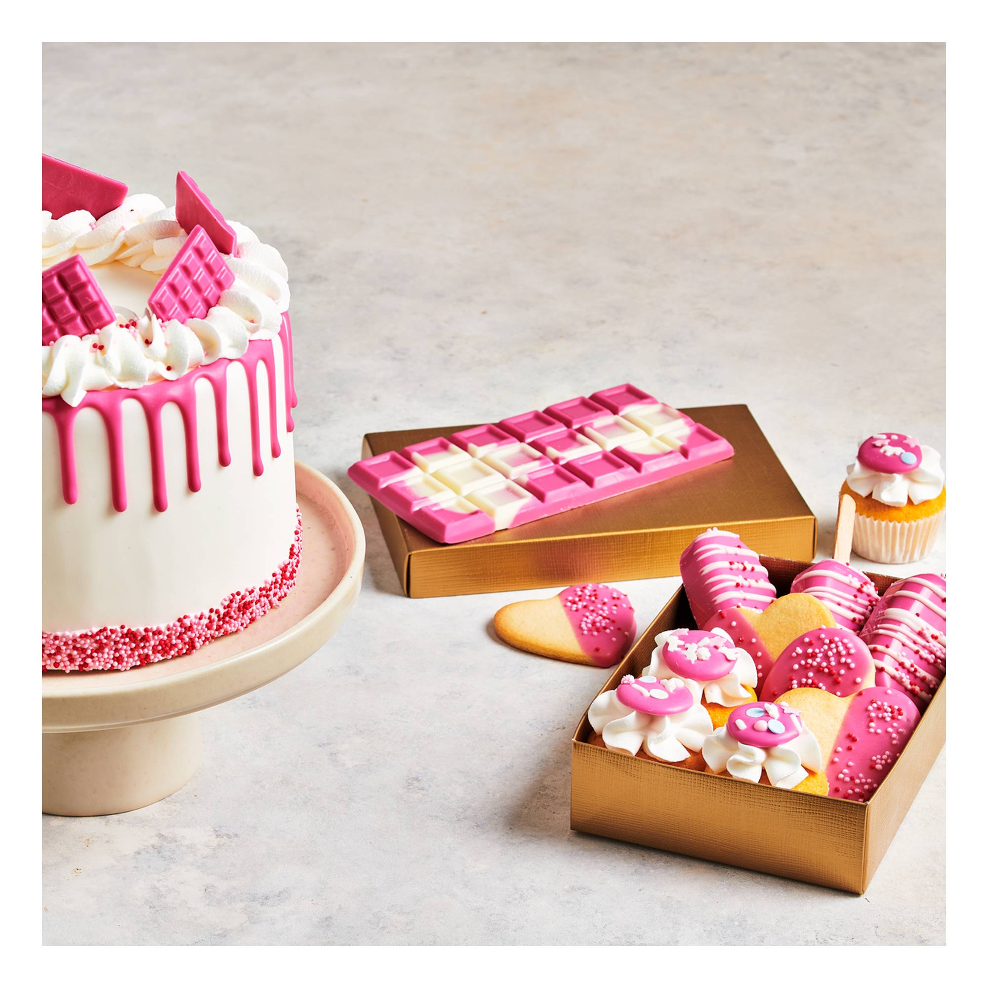 Funcakes Raspberry Flavour Deco Melts 250g | Hobbycraft