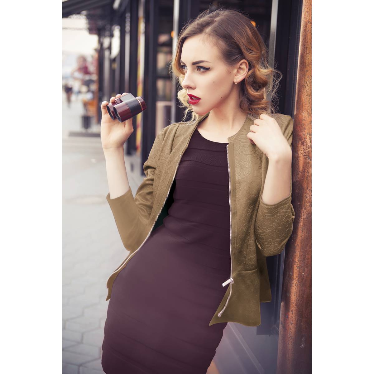 Dylon Plum Red Dye Pod 350g | Hobbycraft