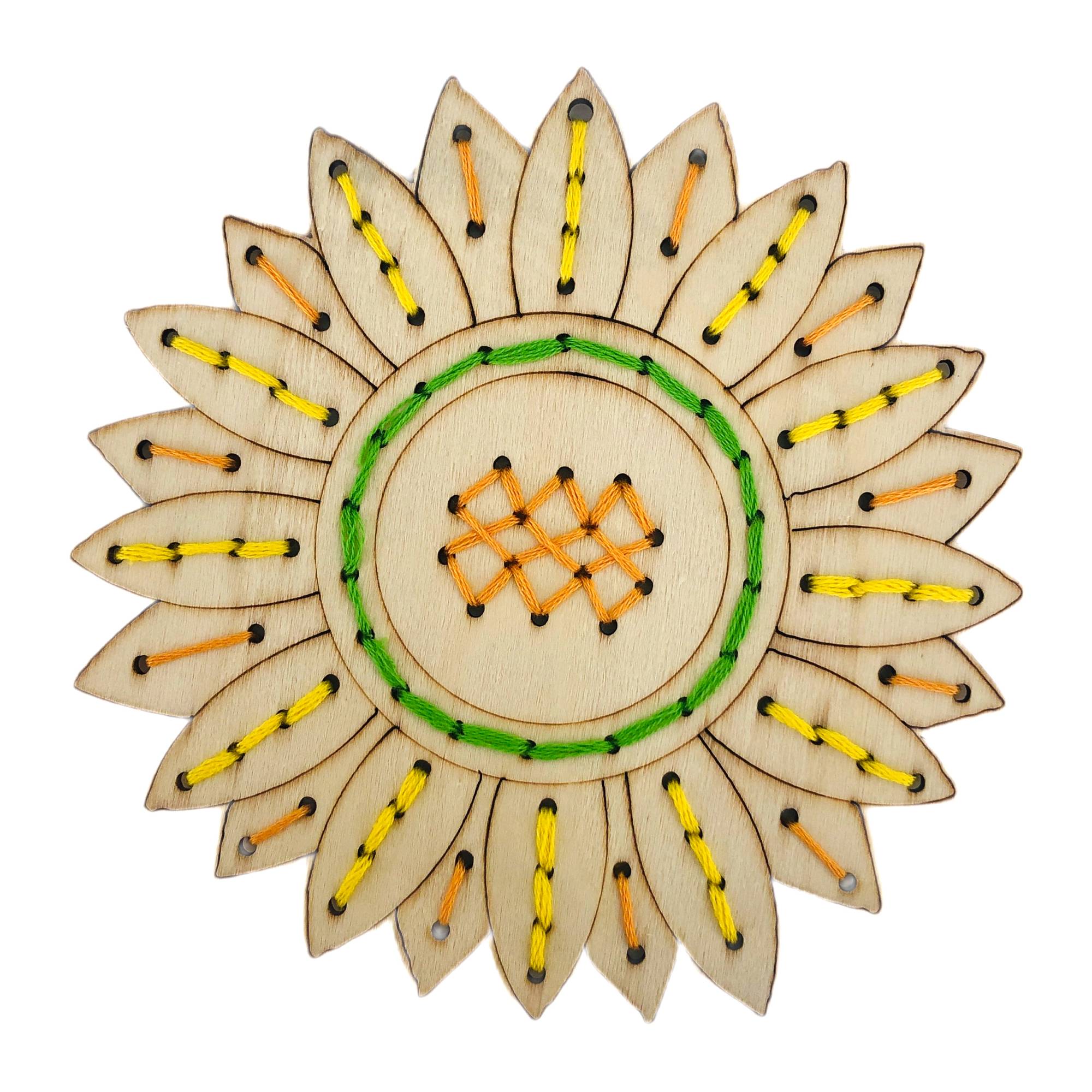 Flower Wooden Threading Kit | Hobbycraft