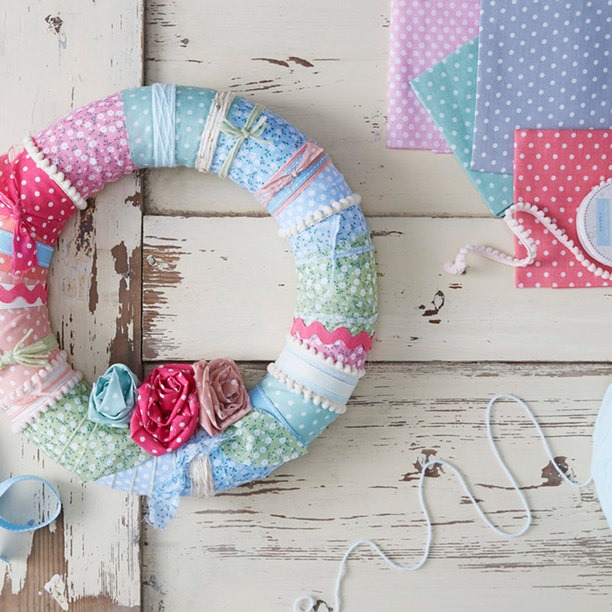 How to Make a Fabric Wreath | Hobbycraft