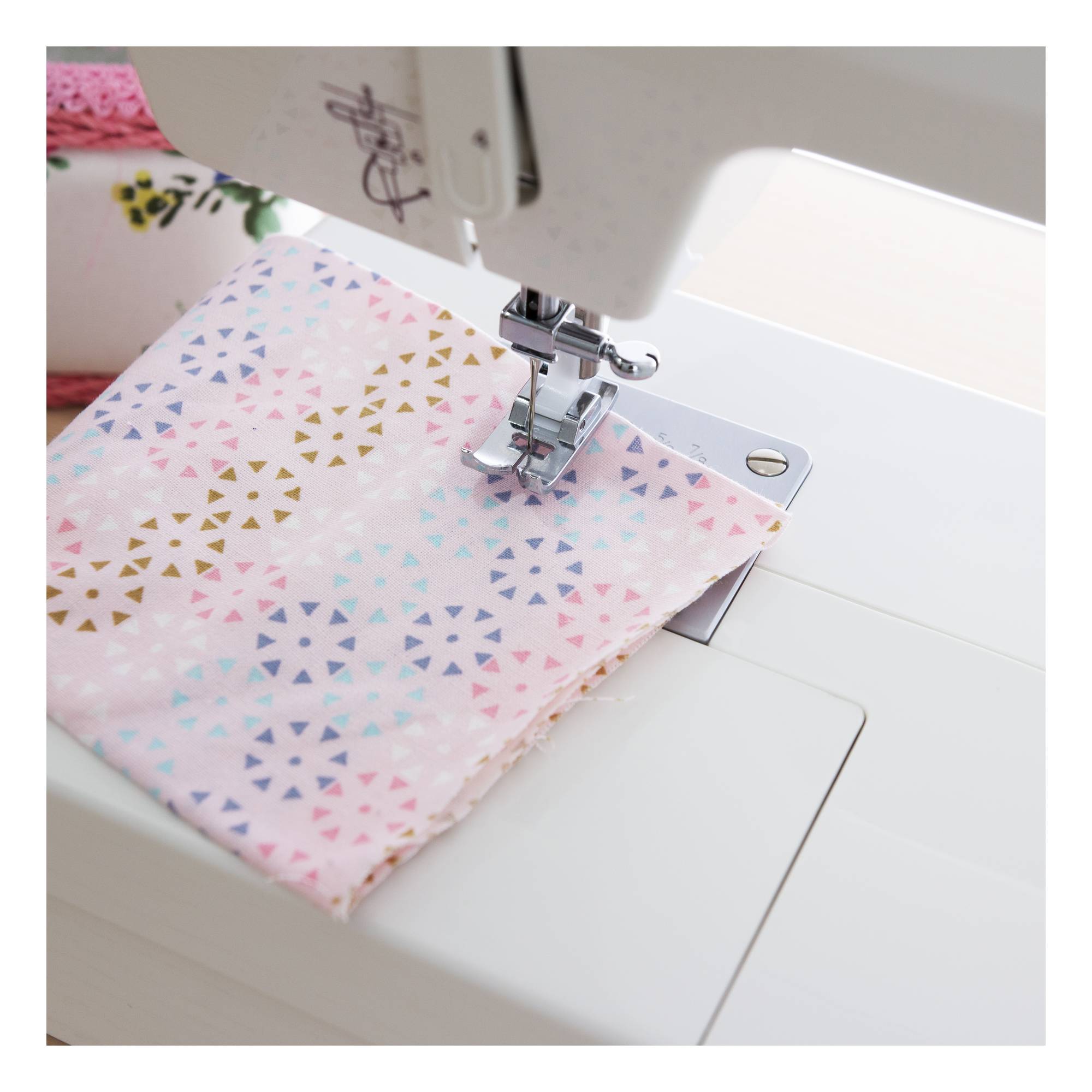 Hobbycraft 32S Sewing Machine | Hobbycraft